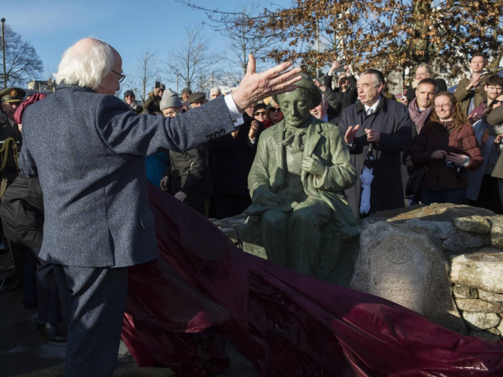 Diary | President Officially Unveils The Padraic O Conaire Replica ...